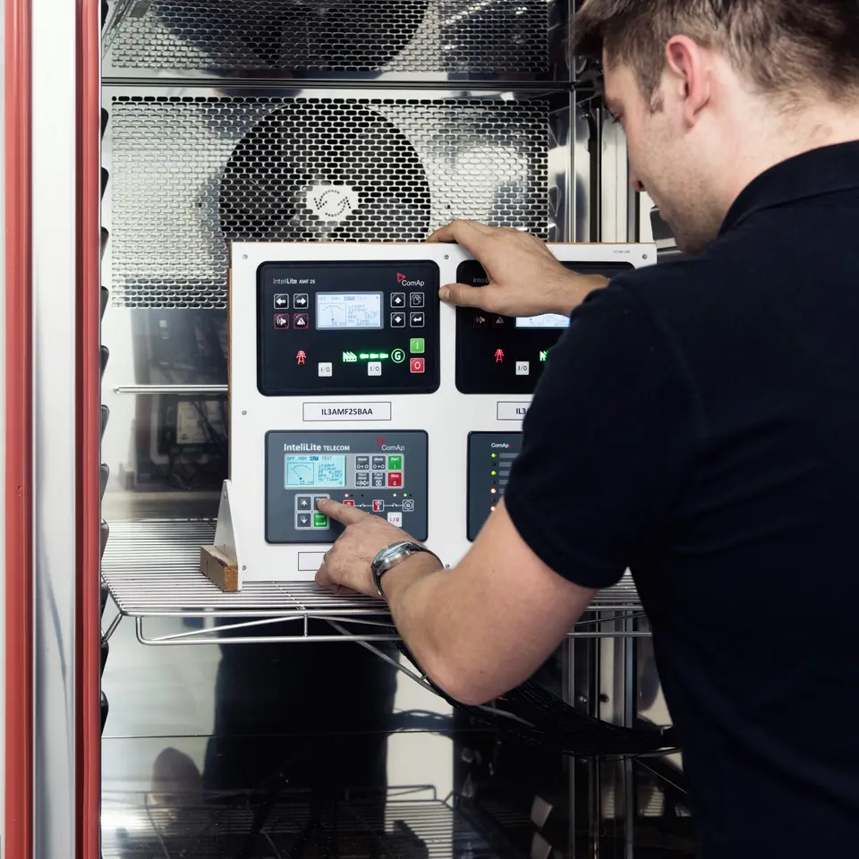 ComAp - Product Certifications